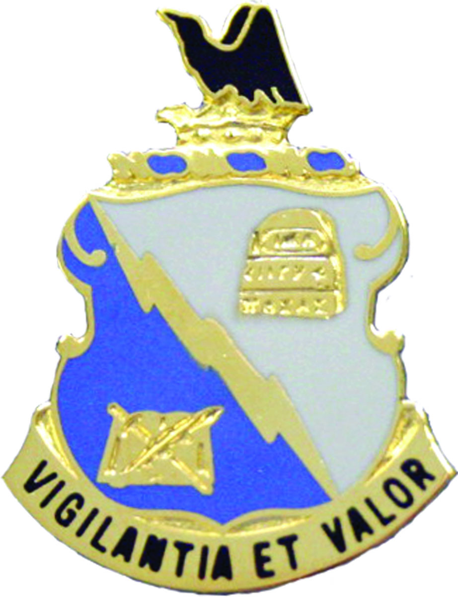 341st Military Intelligence Battalion Unit Crest (Vigilantia Et Valor)
