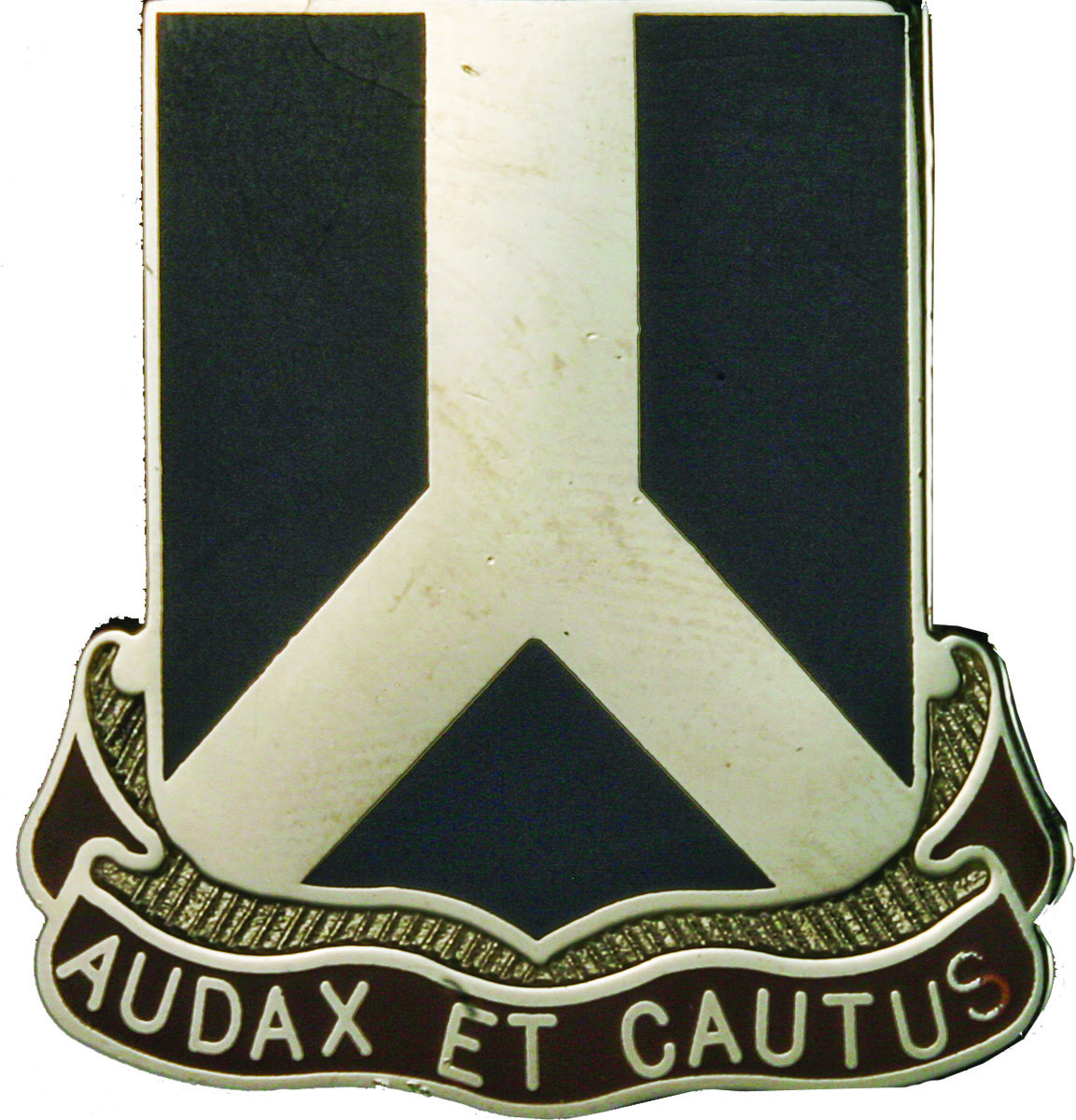 394th Regiment Unit Crest (Audax Et Cautus)